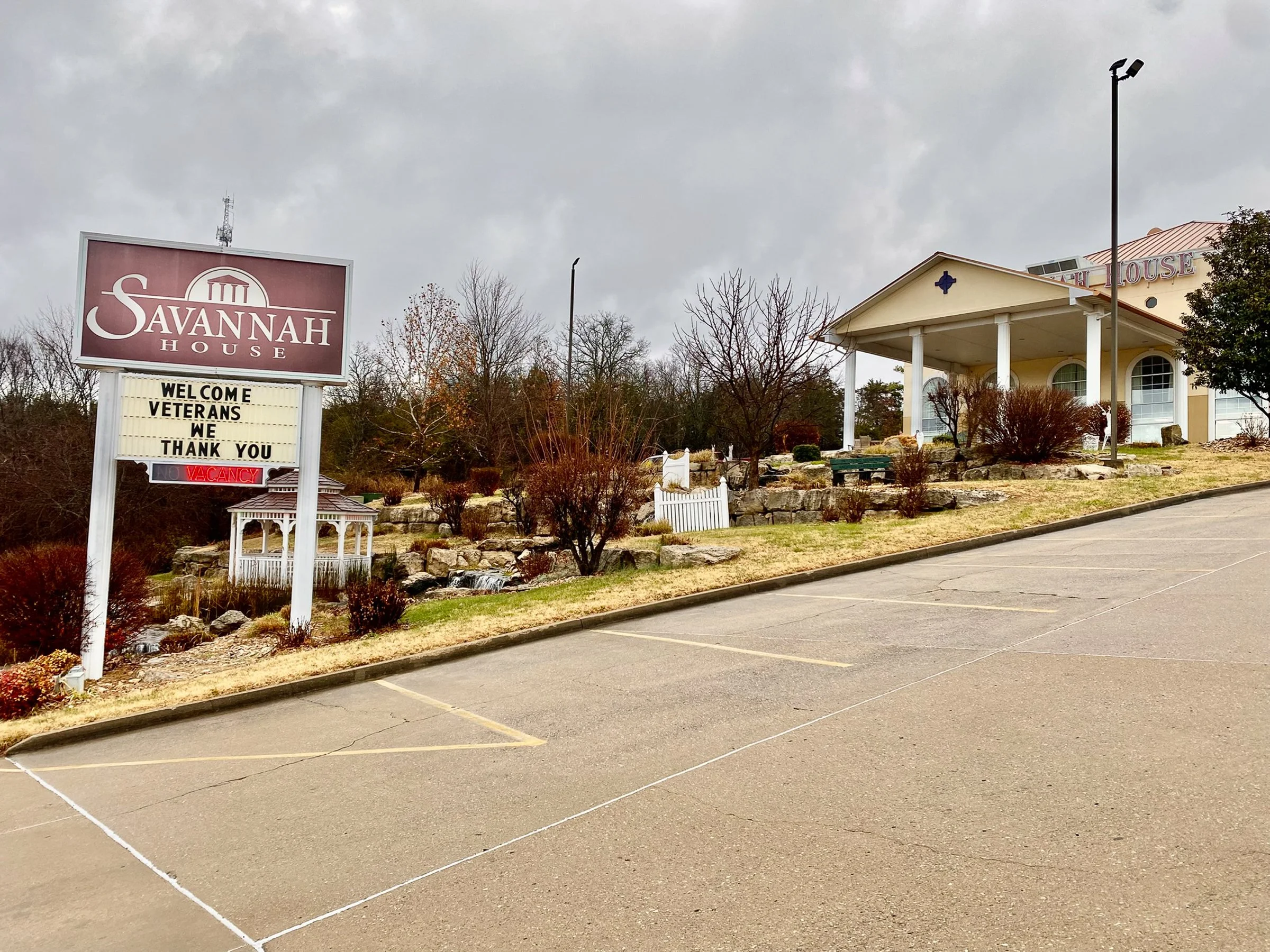 Savannah House Hotel Review, The best Branson Missouri Hotel option for ...