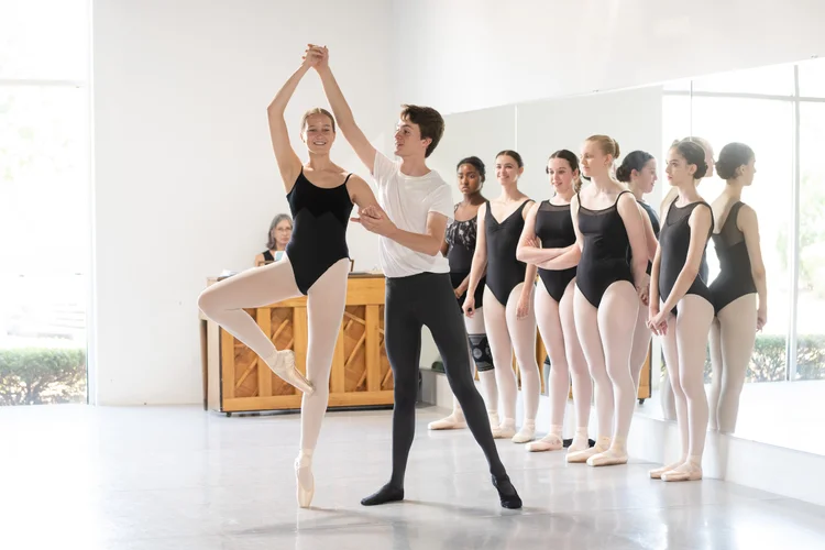 Summer Intensive | Ballet 5:8 — Ballet 5:8