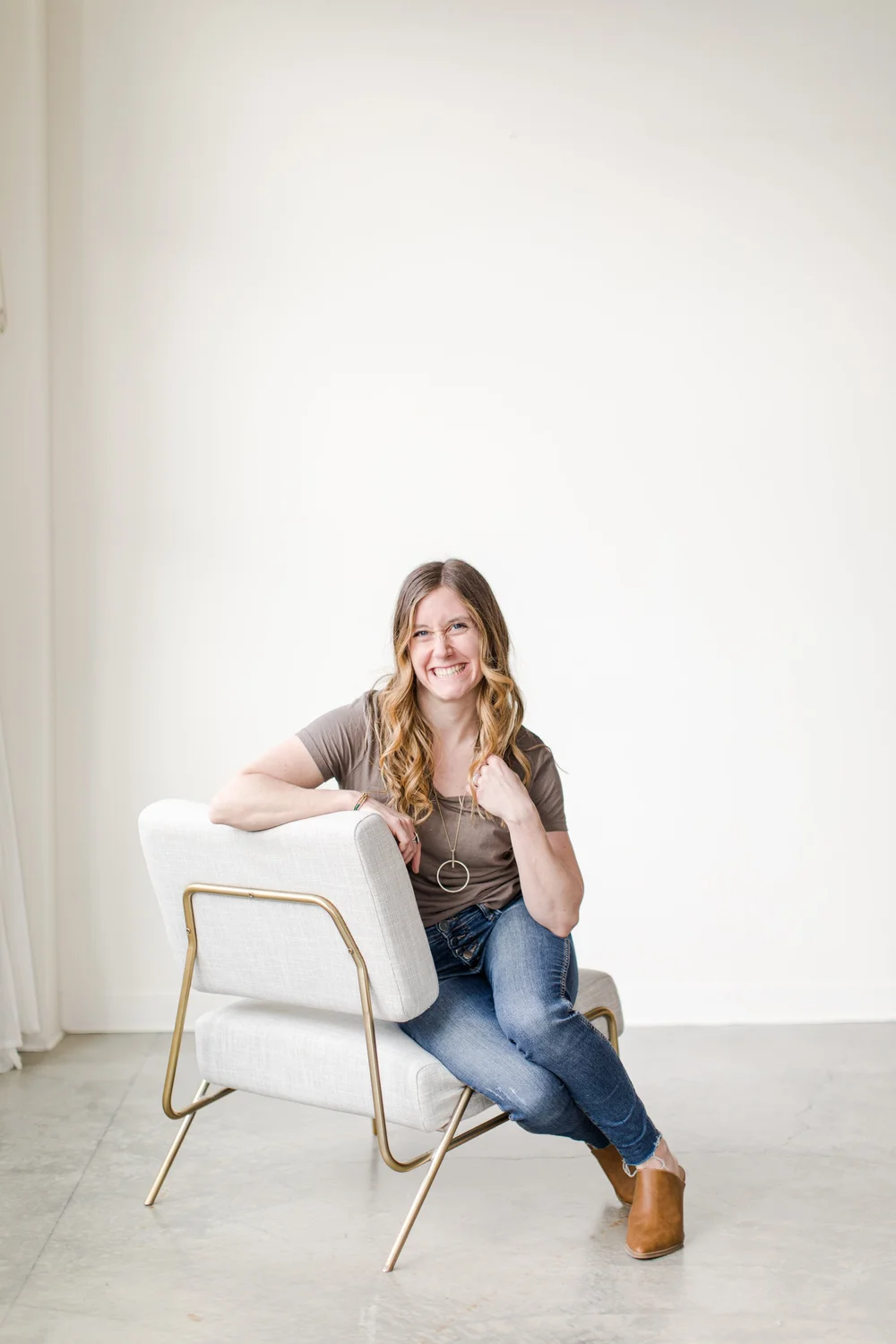 About - Luxury, High-End Wedding Photography