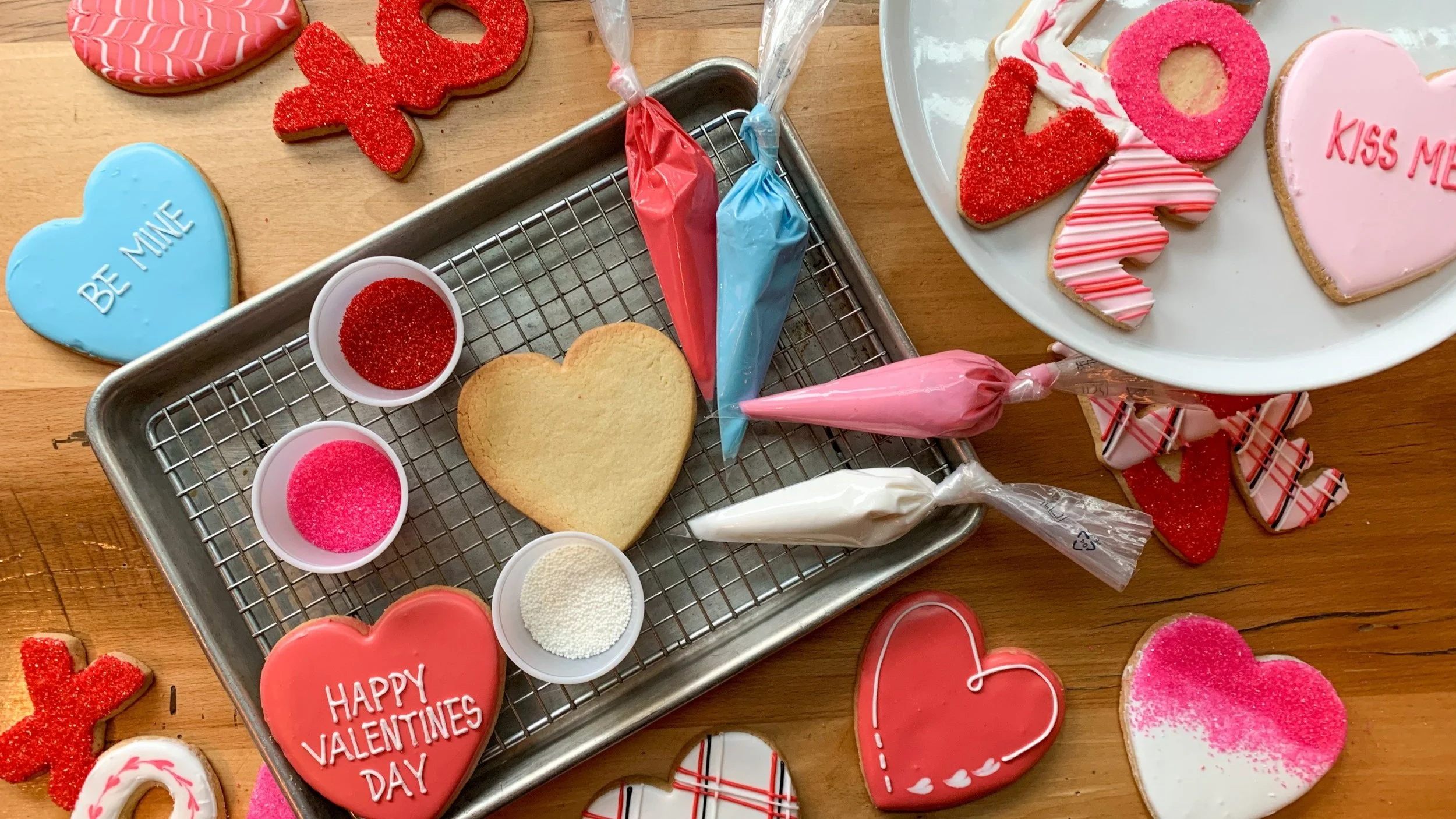 Get Your Galentine’s Day On In Style 🥂 — Dine-It-4ward