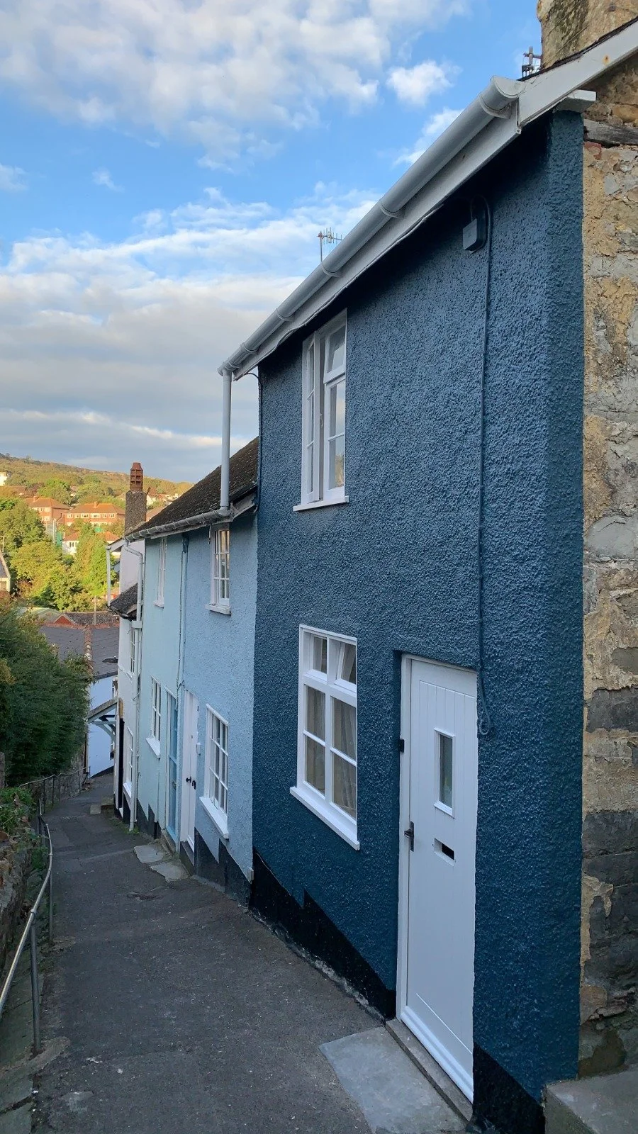 Seaside Bliss Awaits at Seahorse Cottage in Lyme Regis - LymeRegisStays ...