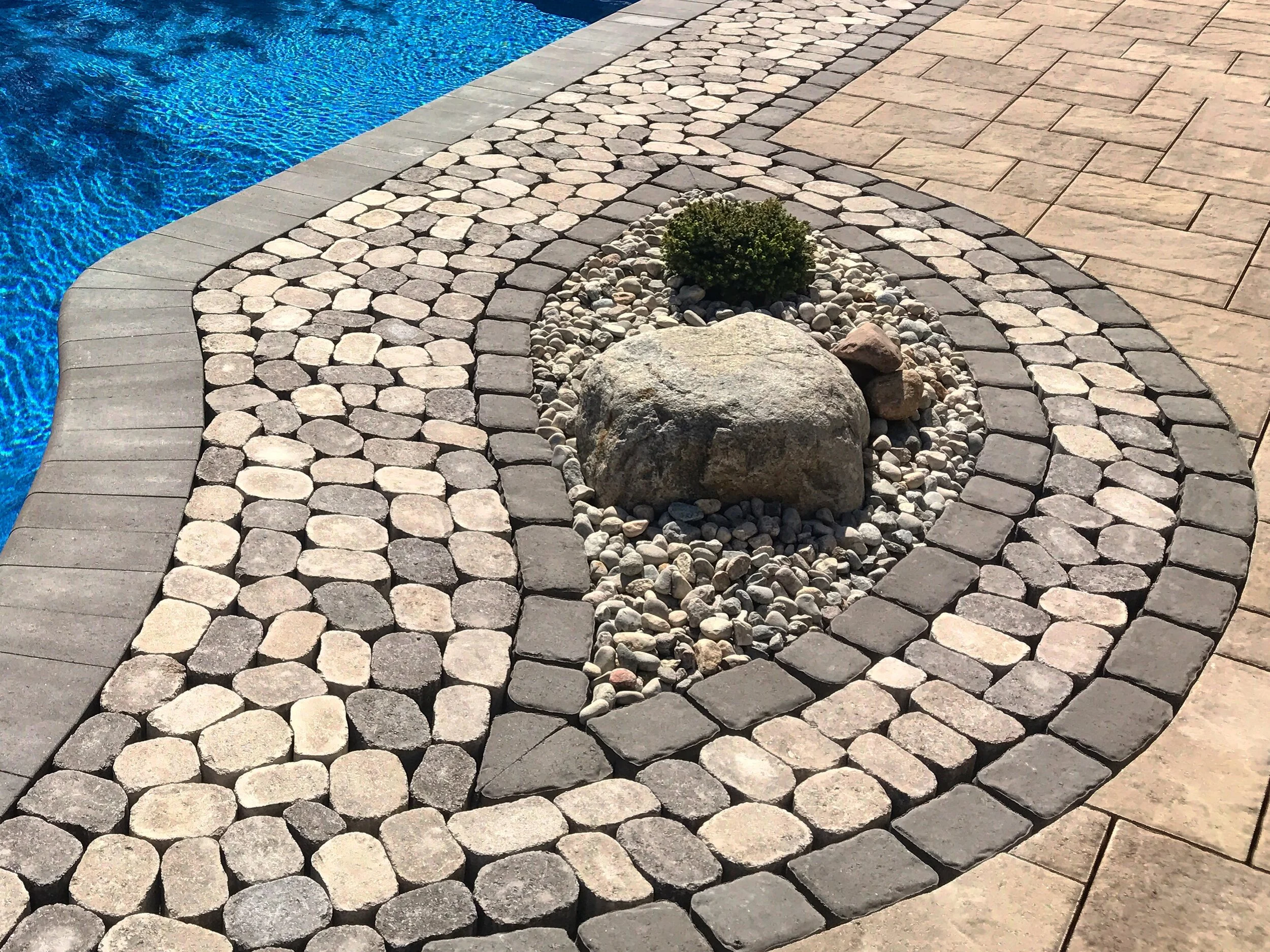 Interlock and Landscape Design/Build — Hardscape Ottawa