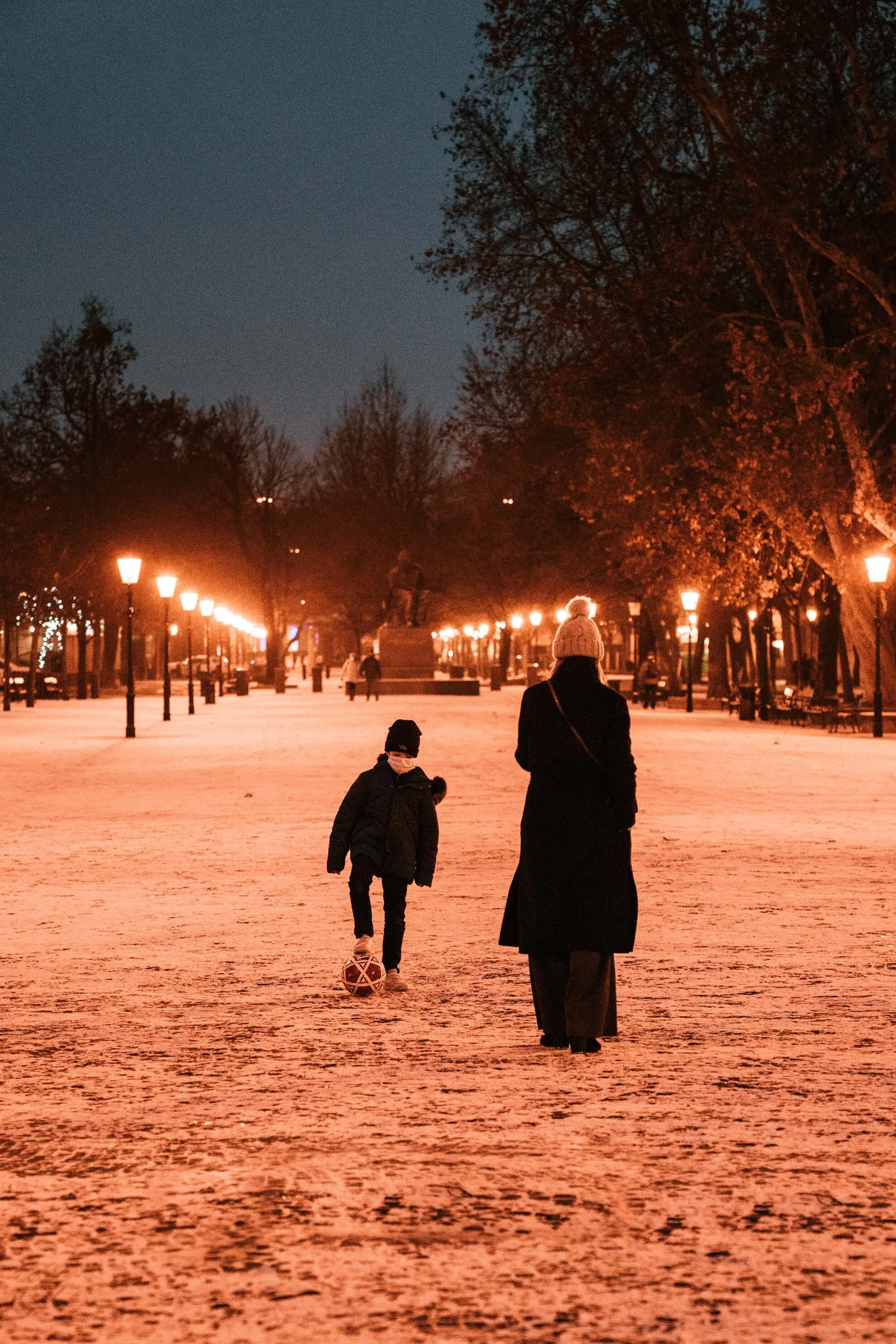 The magic of Bratislava covered in snow (A city without people pt.2 ...