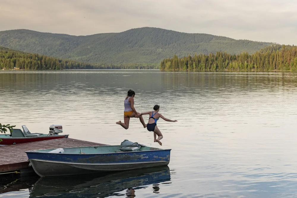 Sulphurous Lake Resort