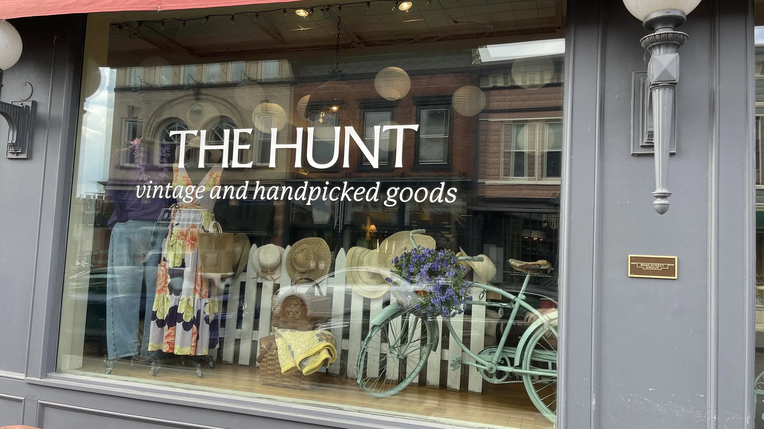 THE HUNT