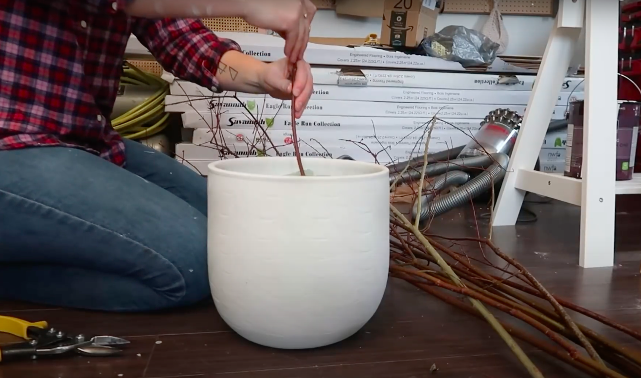 DIY Modern Farmhouse Twig Planter — DIY IN PROGRESS