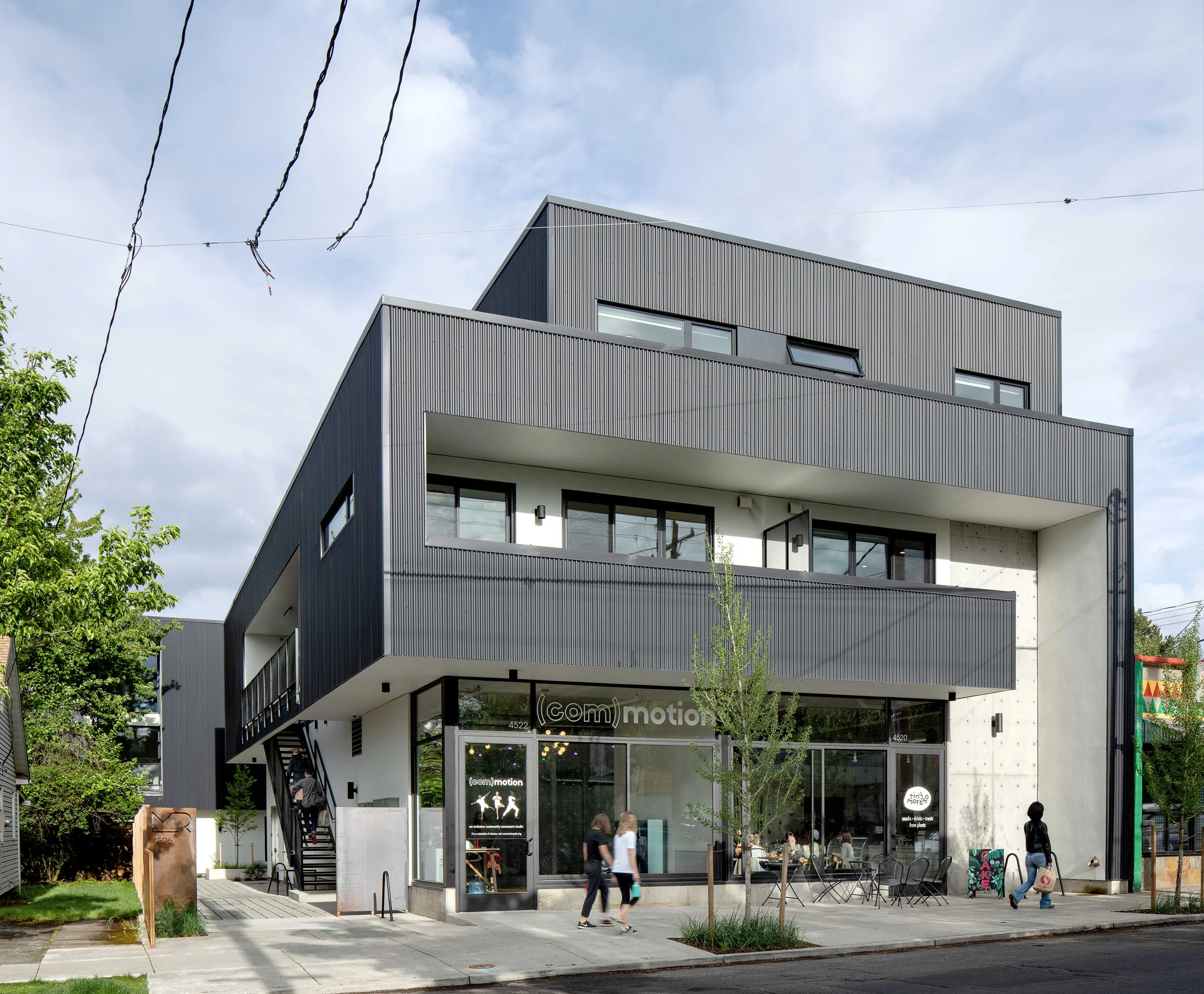 Risa Boyer Architecture is a boutique full-service architecture firm specializing in modern ...