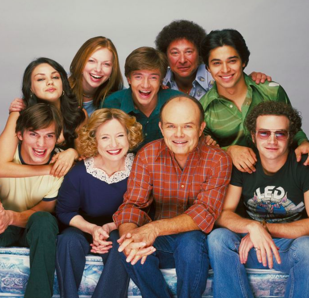 Iconic Thanksgiving Episodes From Our Favorite TV Shows — CLOTHES & WATER