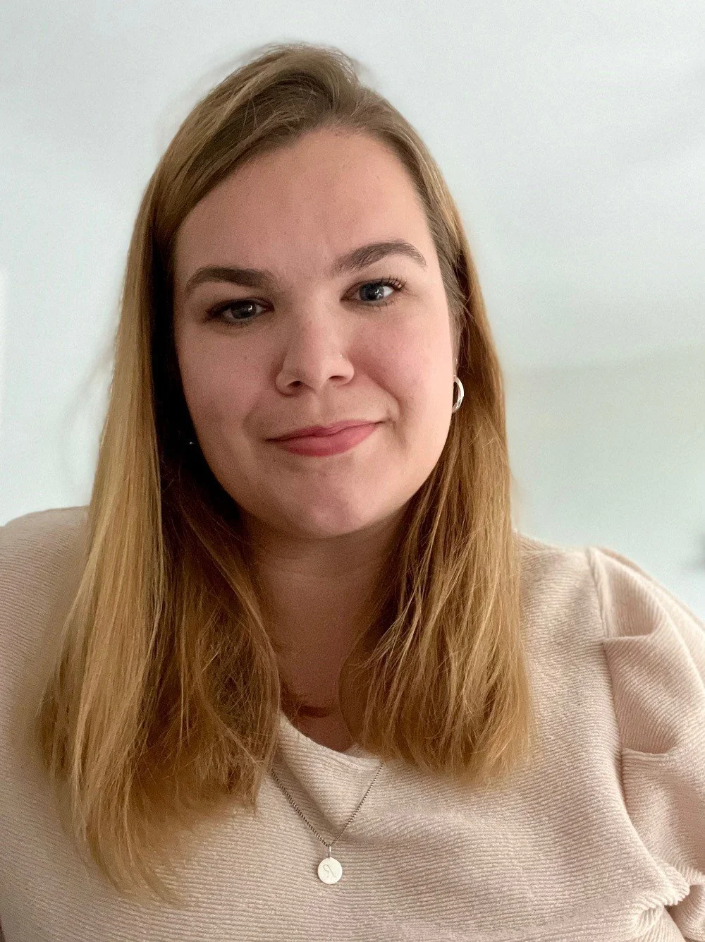 Sara Button's Instagram, Twitter & Facebook on IDCrawl