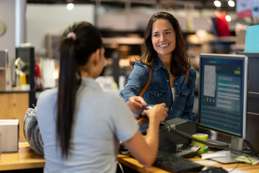 5 ways retailers can engage with in-store customers