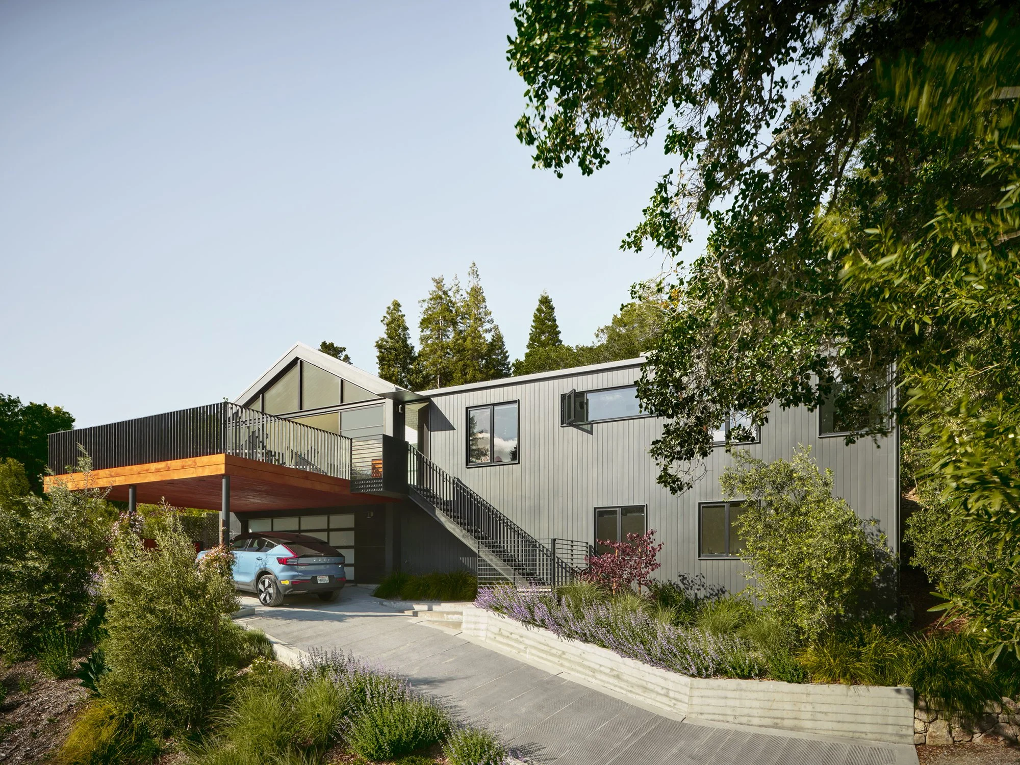 Courtyard House — MHA