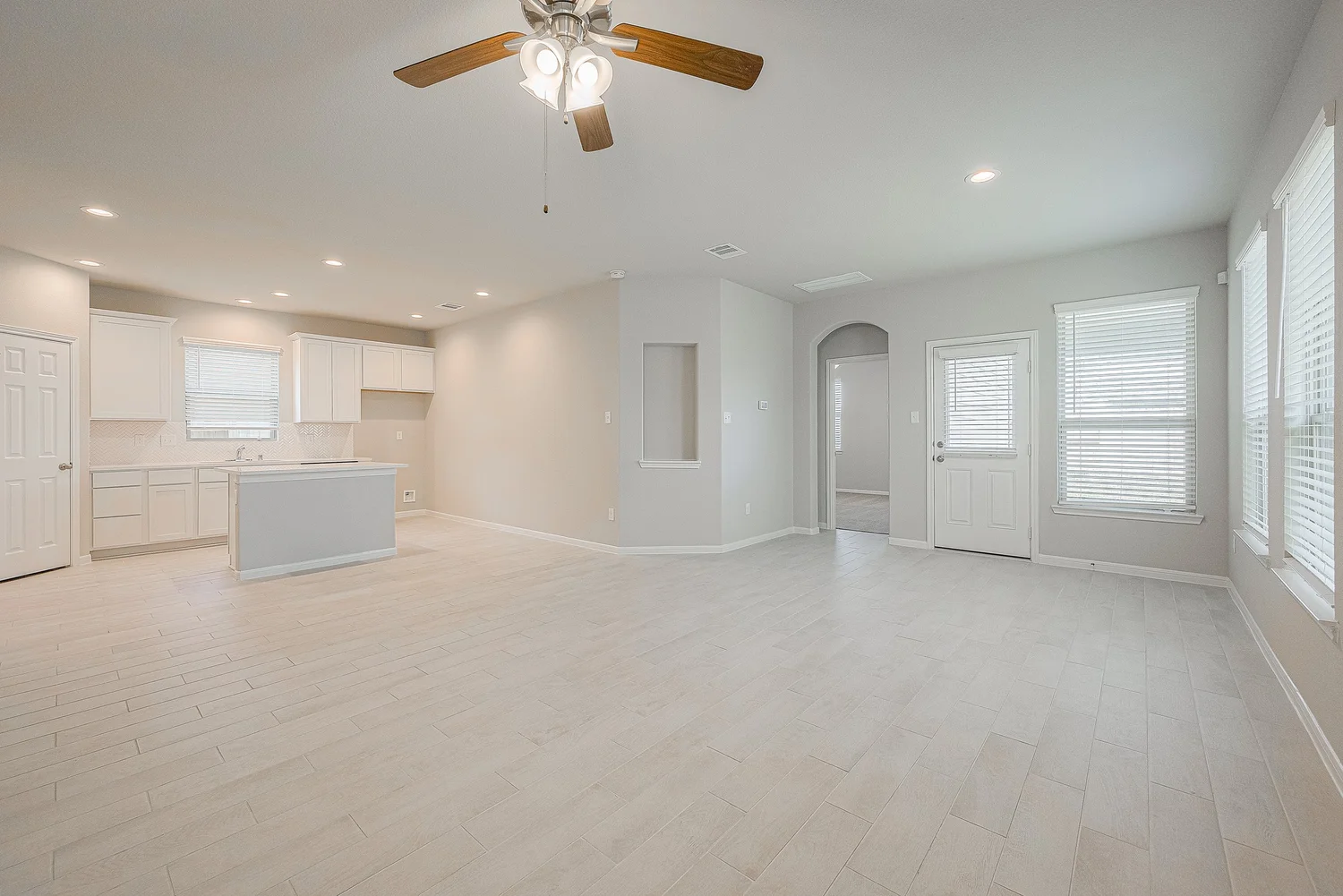 Balmoral East — Colina Homes