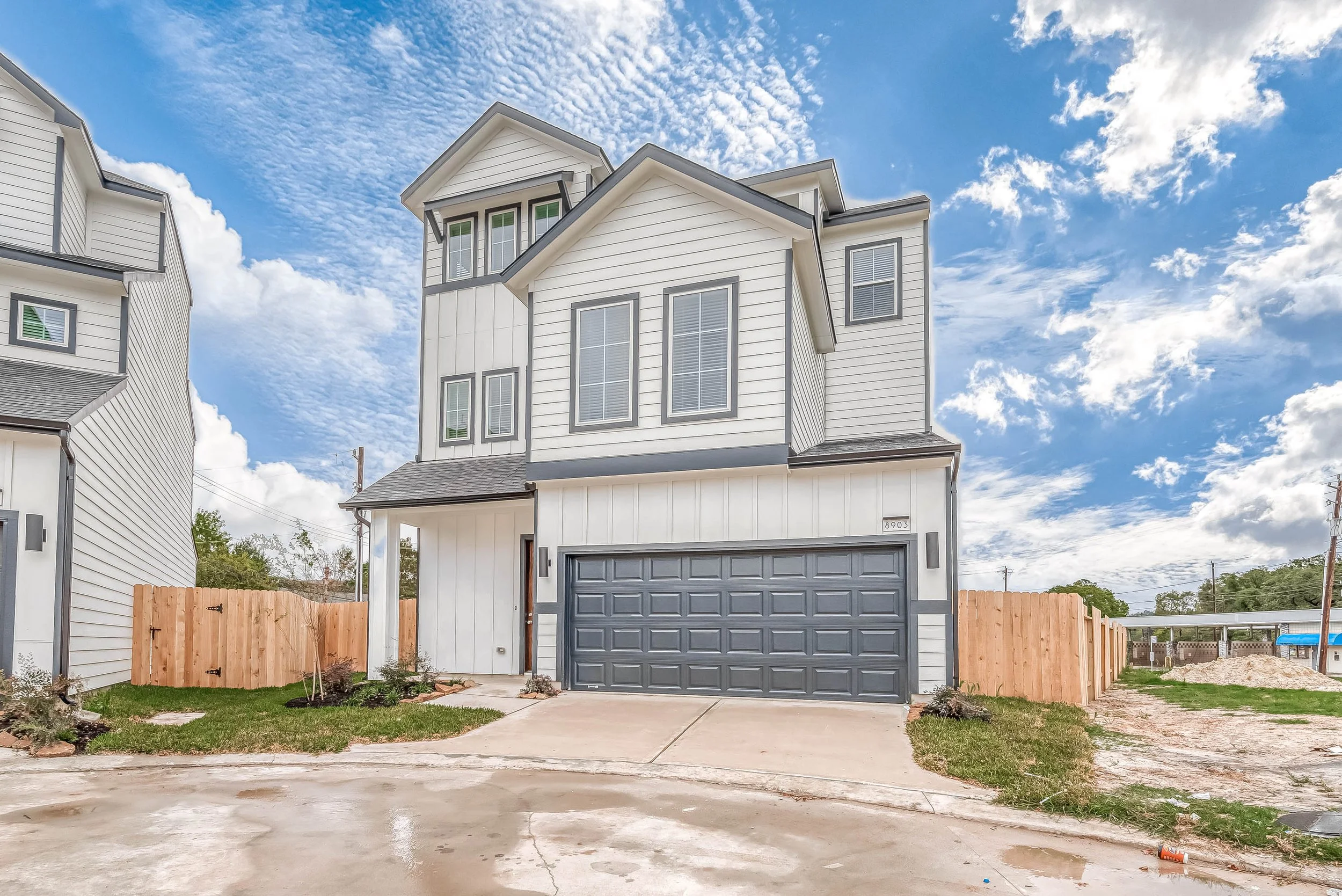 Regents Court — Colina Homes