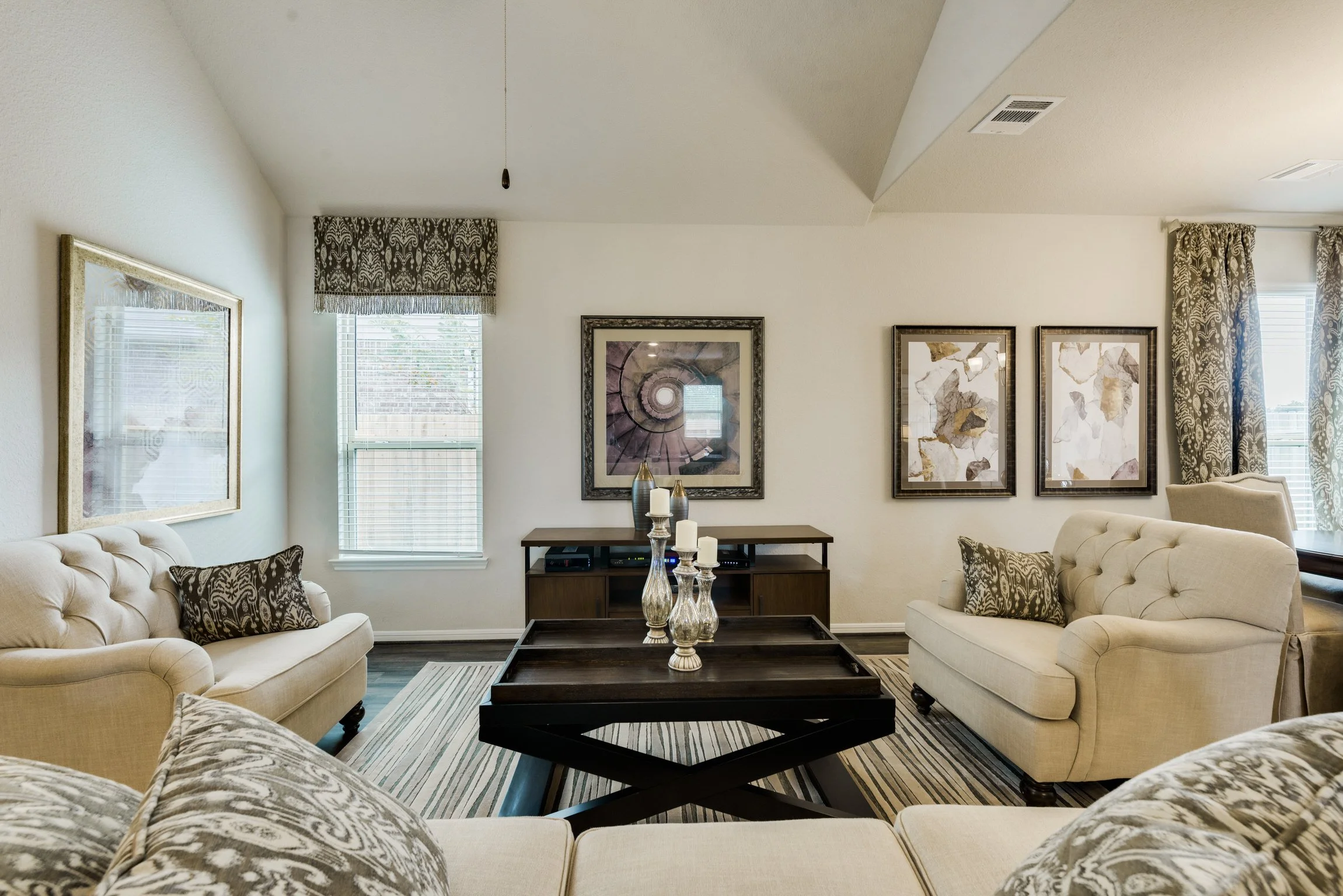 Balmoral East — Colina Homes