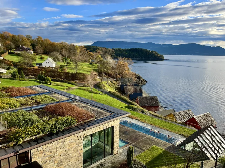 Midsummer Light Norway Retreat — thenewviking