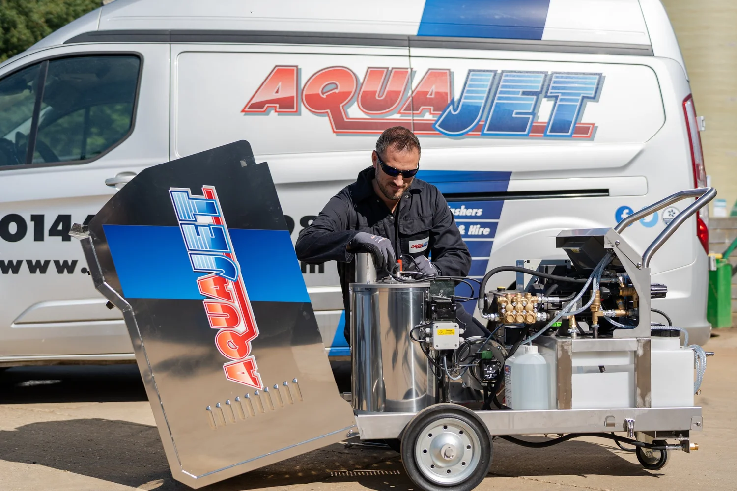 Aquajet Commercial & Industrial Cleaning Equipment To Buy or Hire