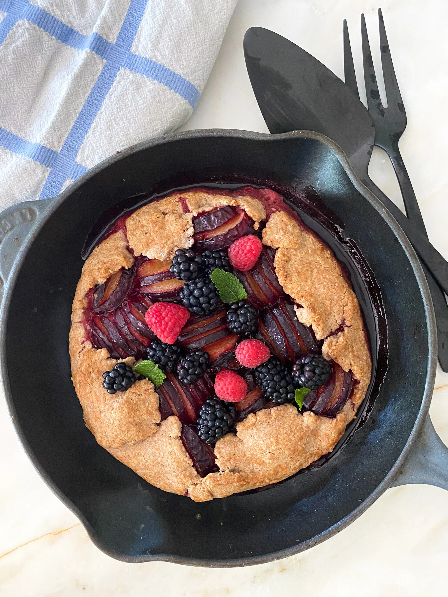 Rustic Spelt Flour Gelatte with Plums — Freshdayliving