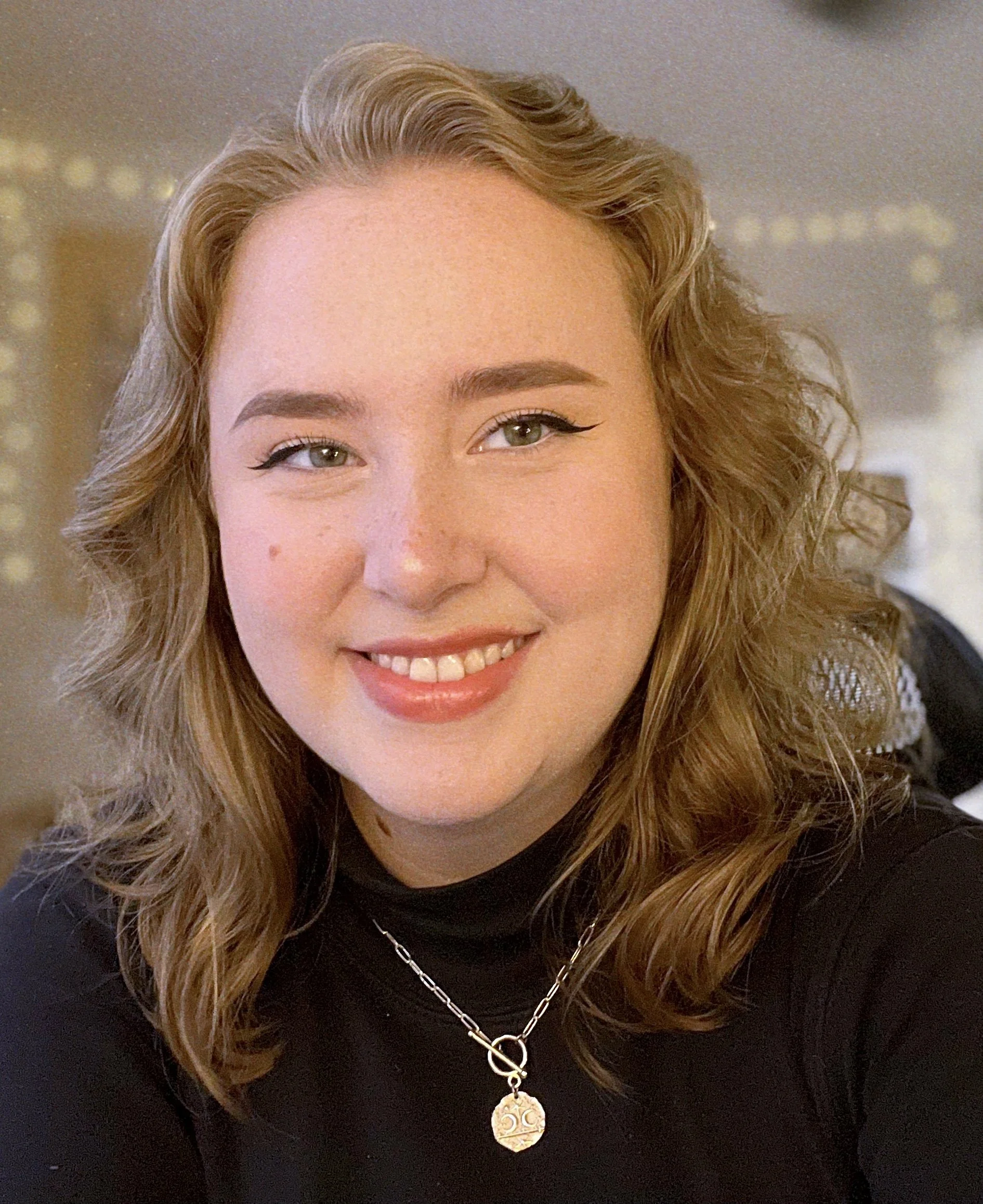 About — Arcane Gold Art