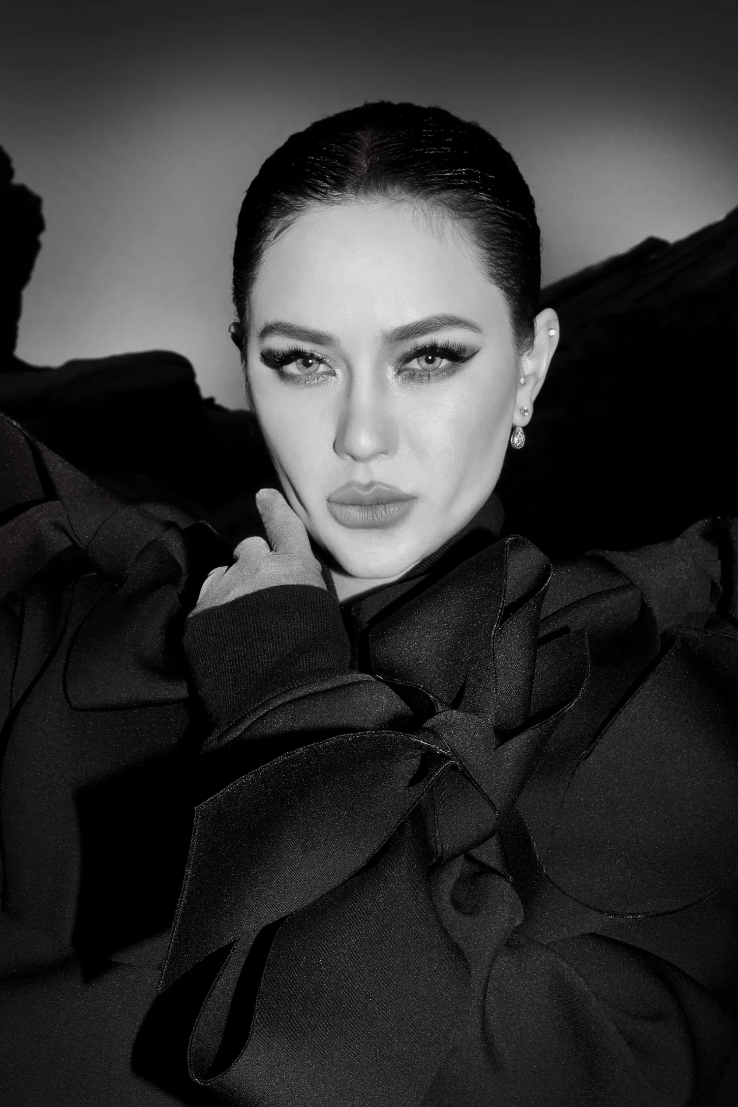 Arci Munoz: The Never-Ever Girl Who Was Made for Stardom — NOW MAGAZINE