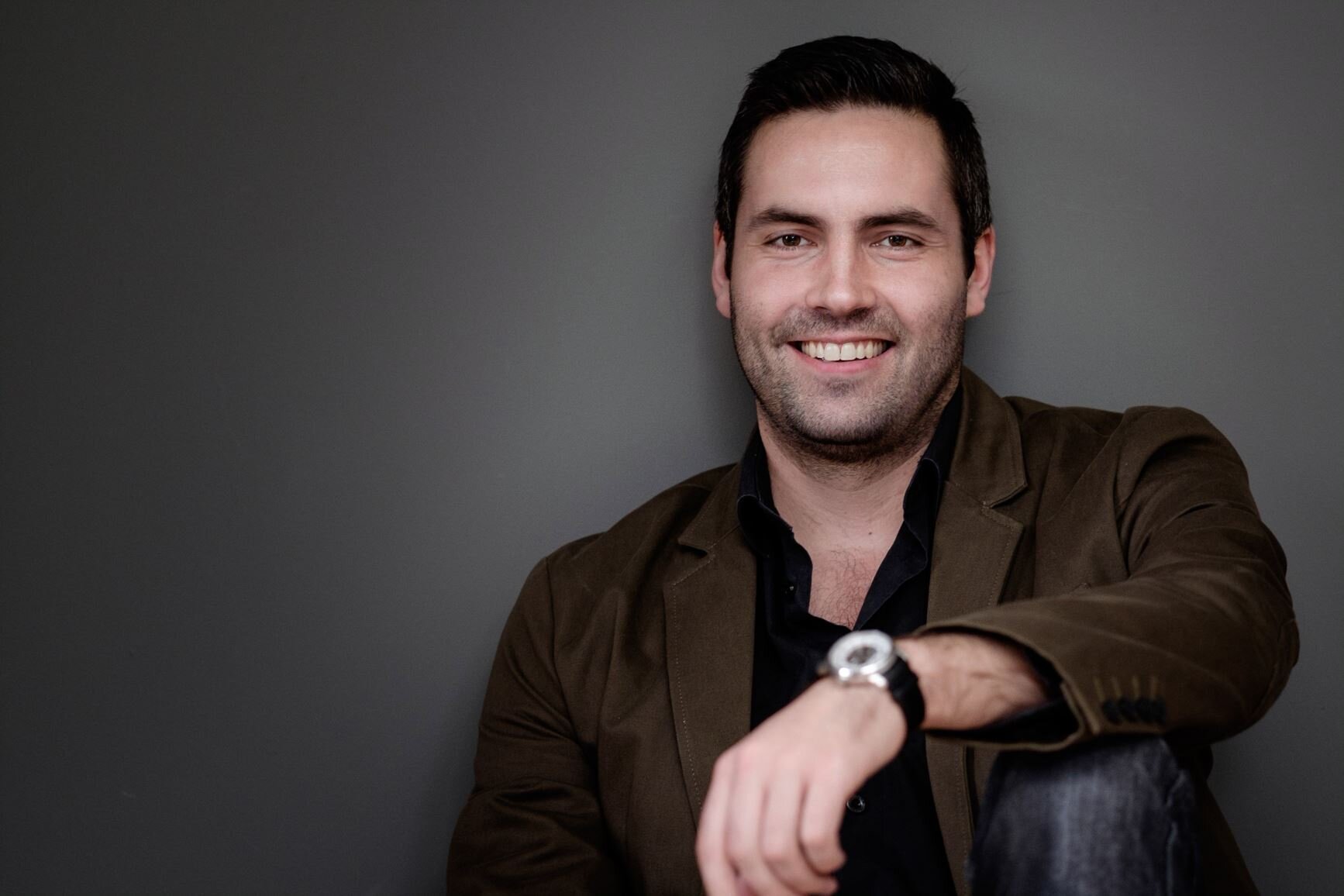 Andrew Mahon — Dean Artists Management