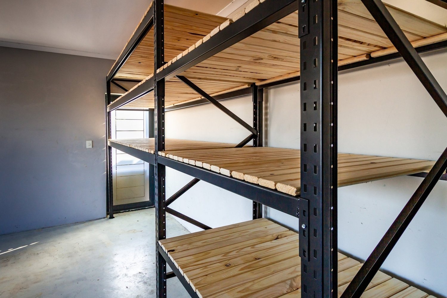 PACIFIC RACKING & SHELVING