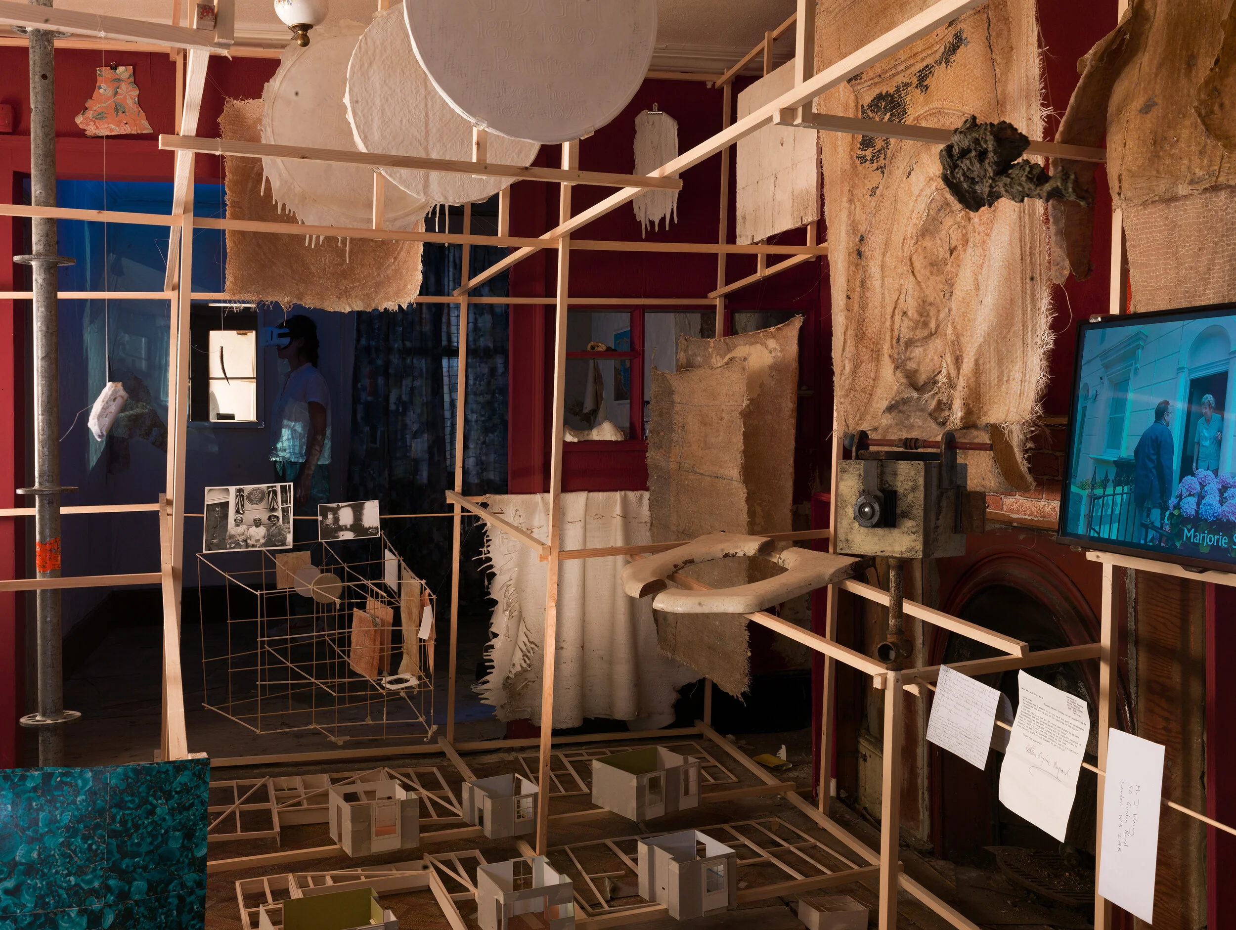 San Mei Gallery — A Guided Tour