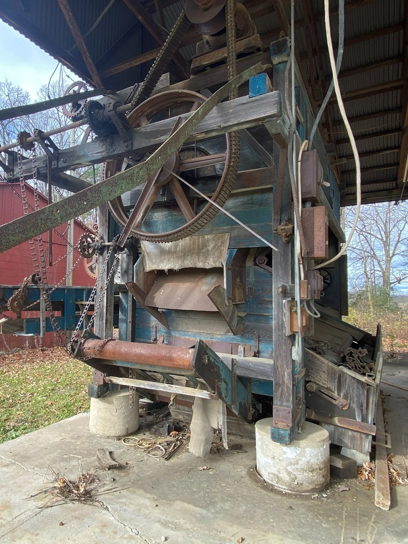 Pea Viner — Walnut Acres Foundation