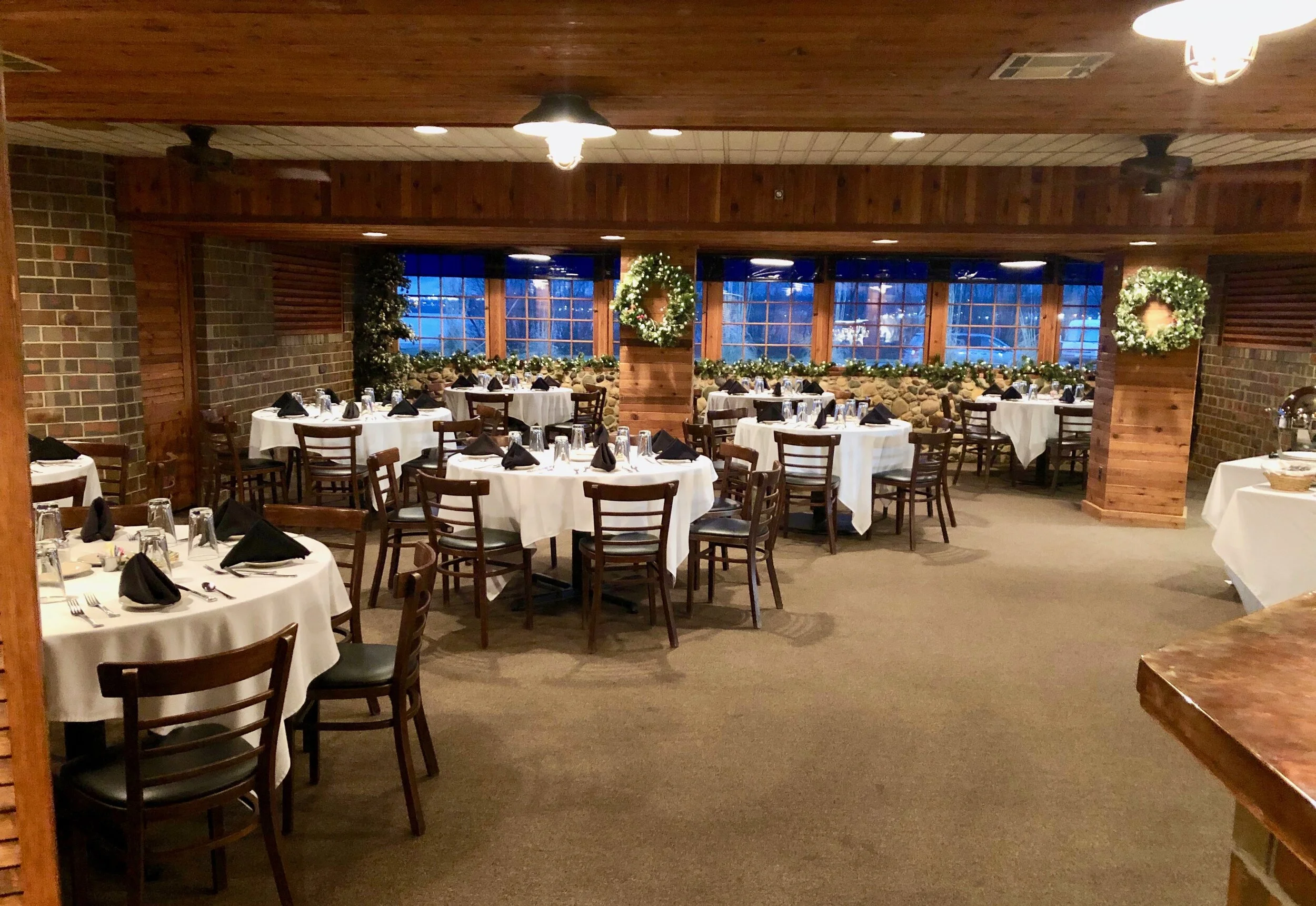 Private Parties — Jonah's Seafood House & 2601 Oyster Bar