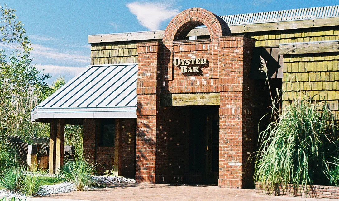 Jonah's Seafood House & 2601 Oyster Bar