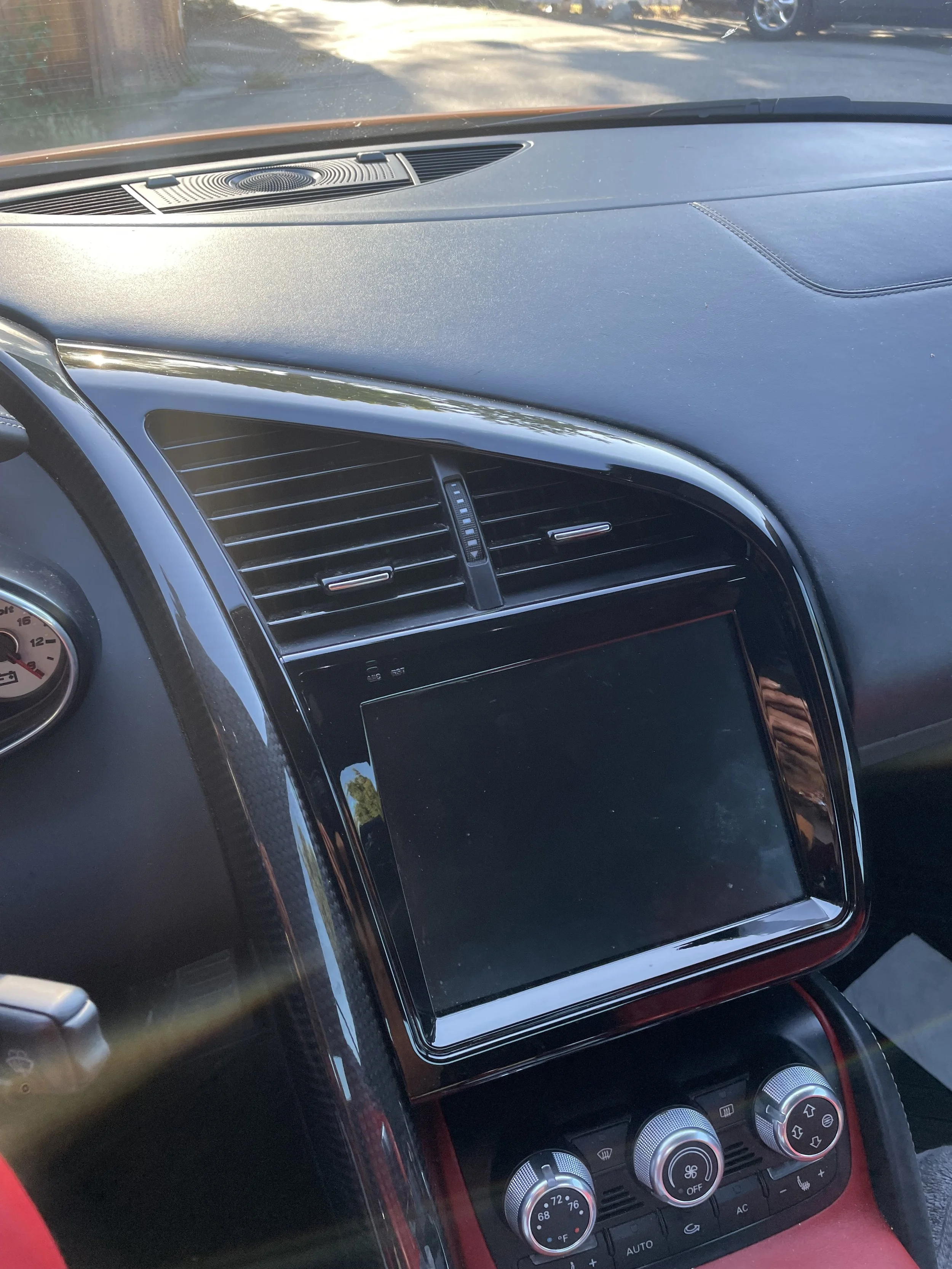 Audi R8 Generation1 (2008-2015) infotainment Head Unit — Untitled