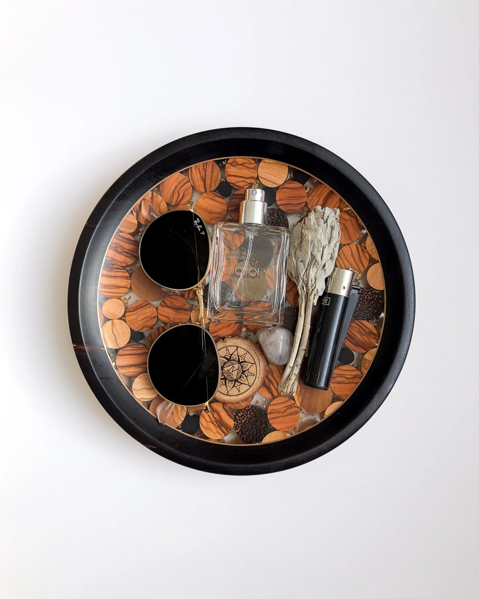 DOSCA | Oversized Mosaic Resin & Wood Plate | Olive, African Blackwood ...