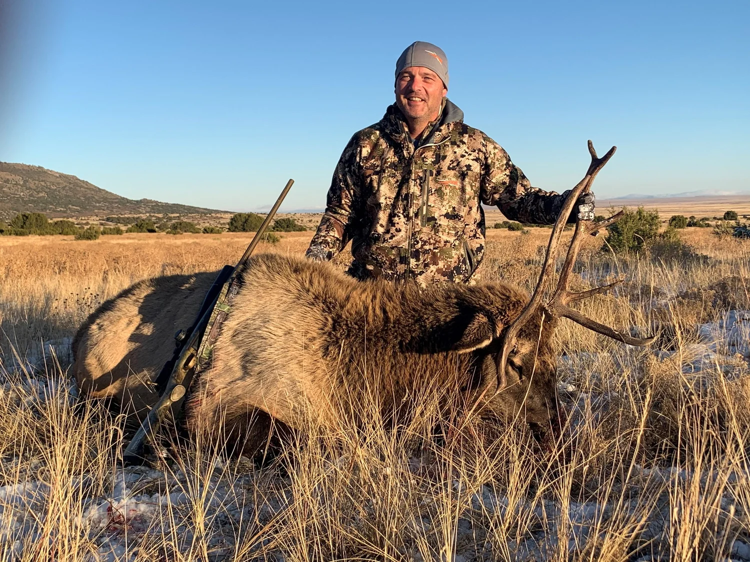 Elk Hunts — Express UU Bar Ranch