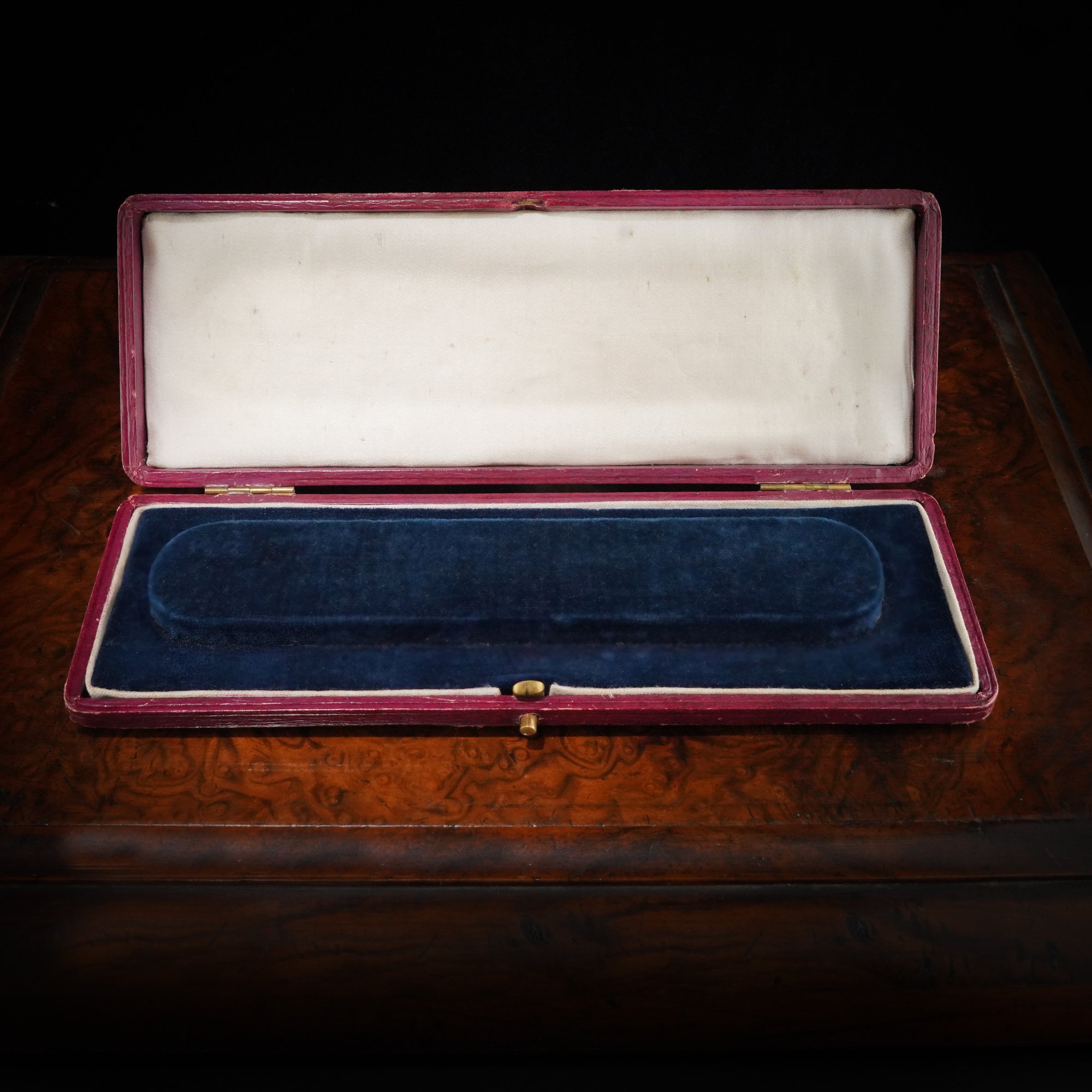 Antique Boxes - Discover the Beauty and Craftsmanship of jewellery ...