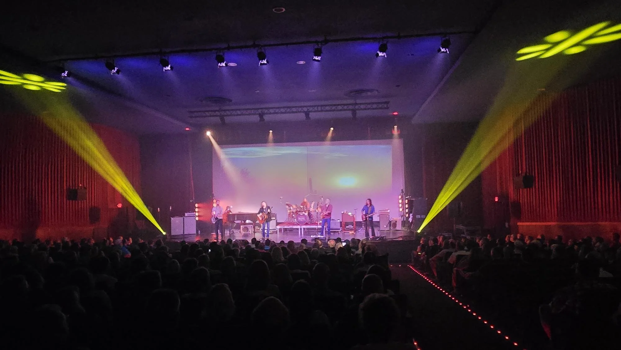 Gloria Theatre