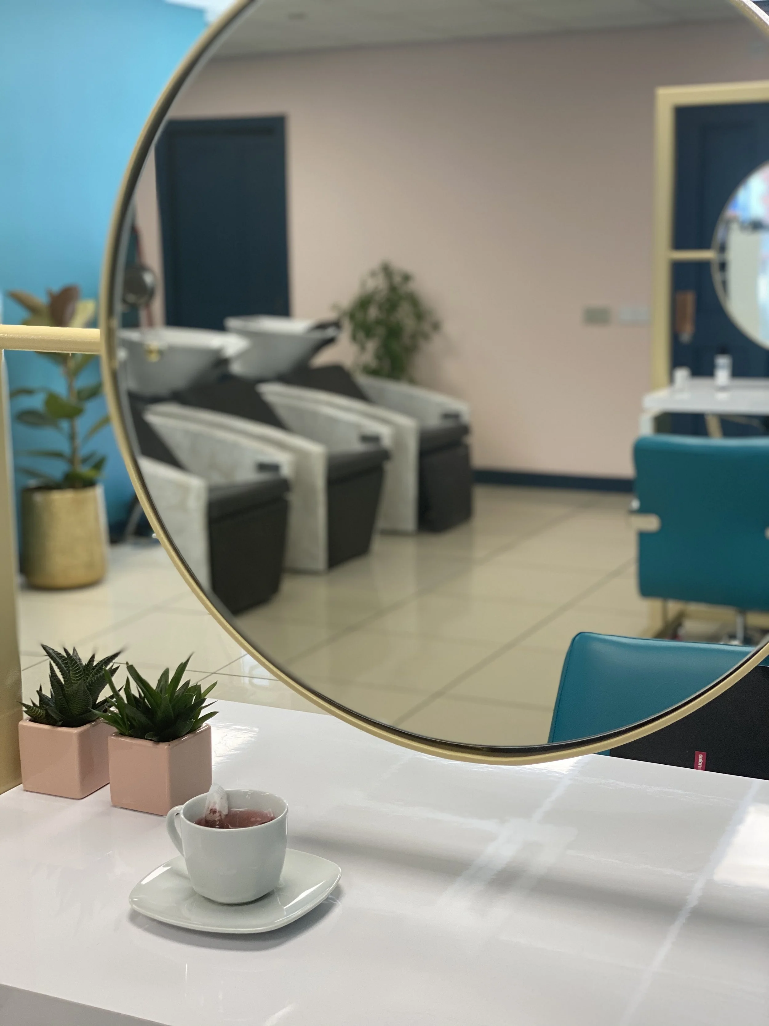 HEIR Salon