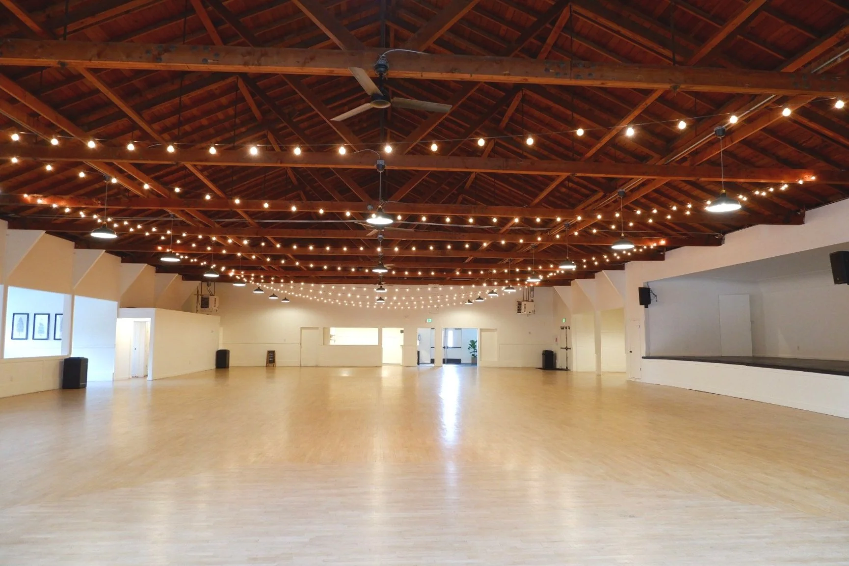 Gallery gallery