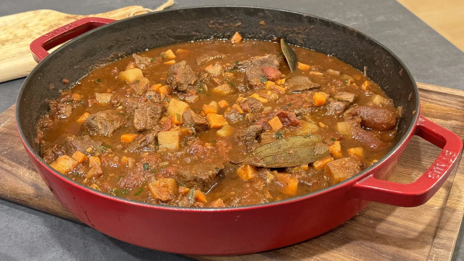 Molha de Carne: Portuguese Beef Stew — Cooking with Anadi