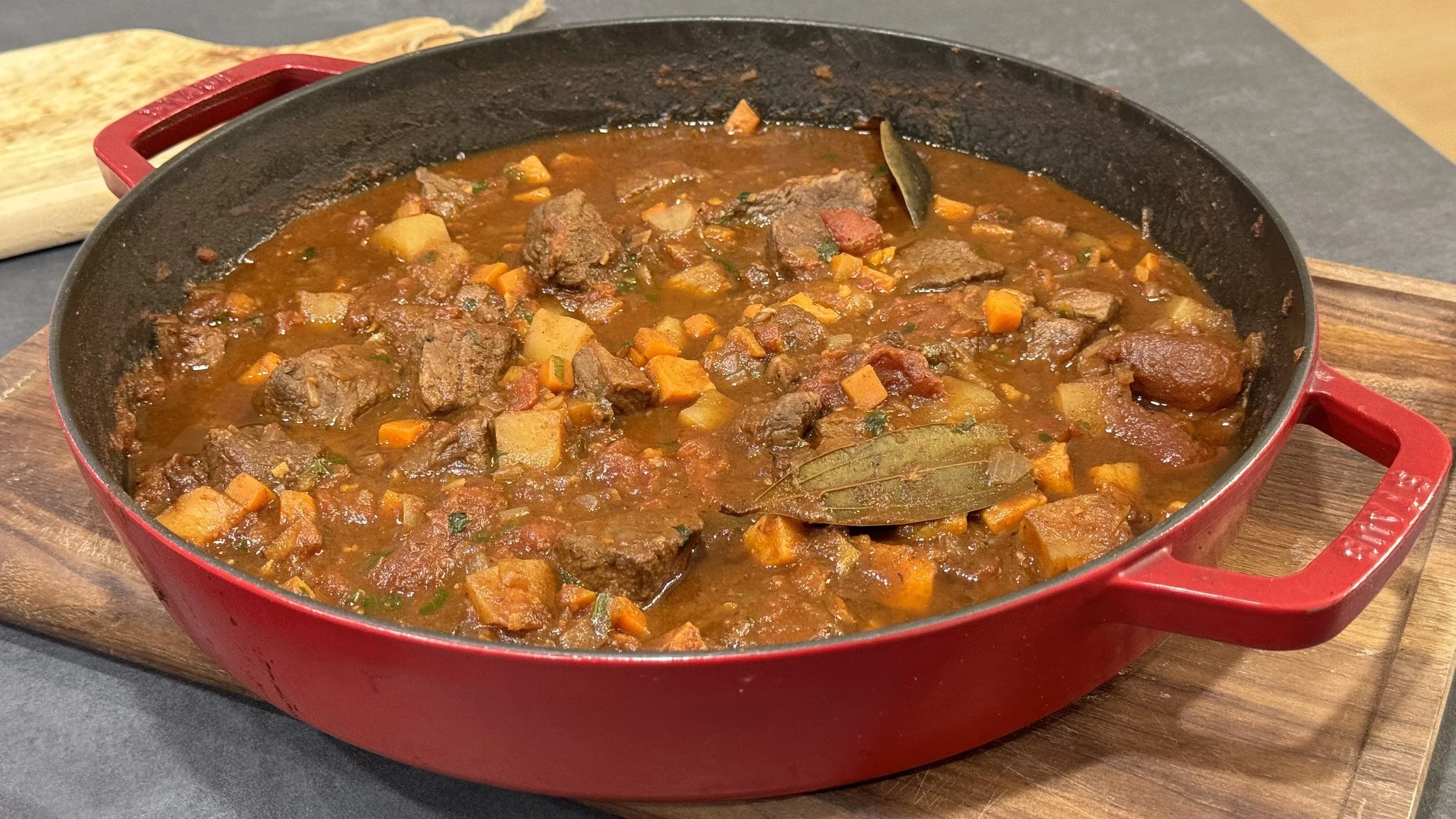 Molha de Carne: Portuguese Beef Stew — Cooking with Anadi