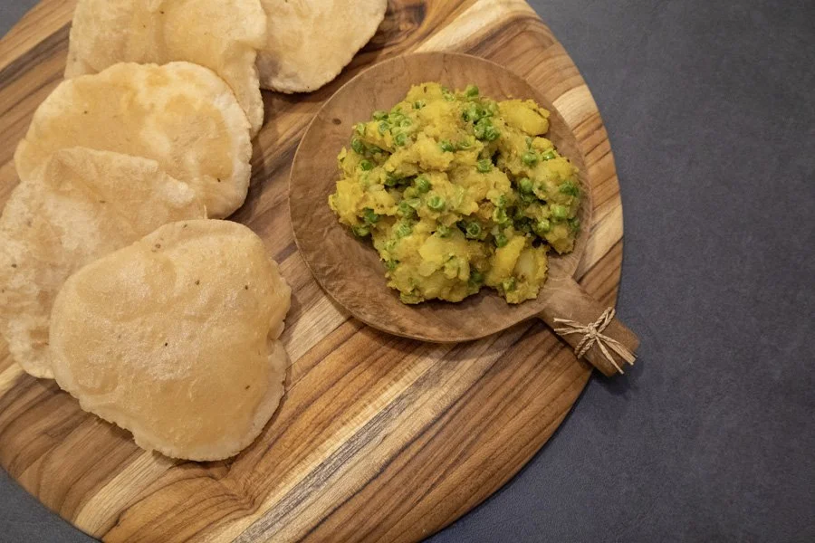Perfect Puffy Indian Poori Recipe — Cooking with Anadi