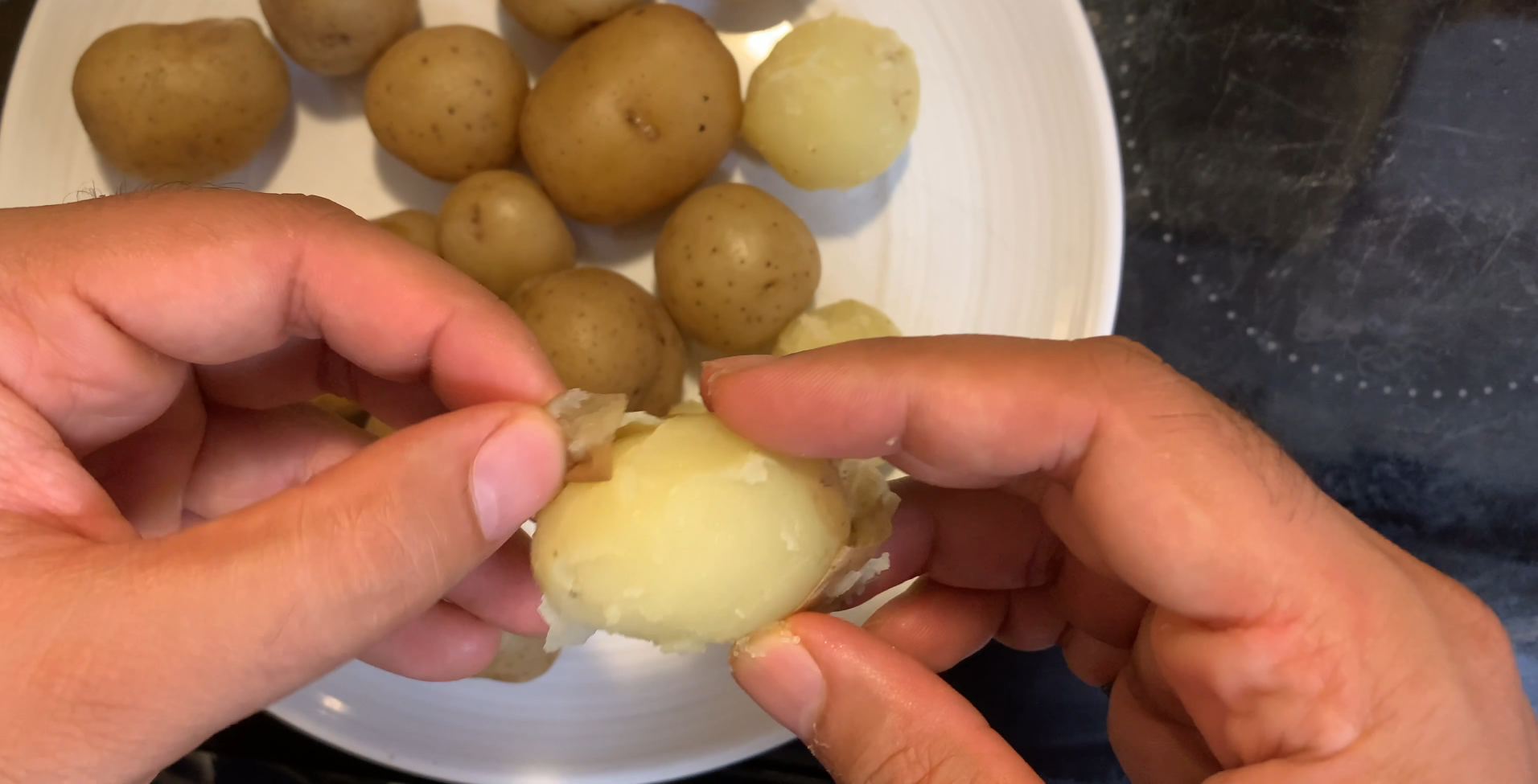 Ala Kiri Hodi - Creamy Sri Lankan Coconut Potatoes — Cooking with Anadi