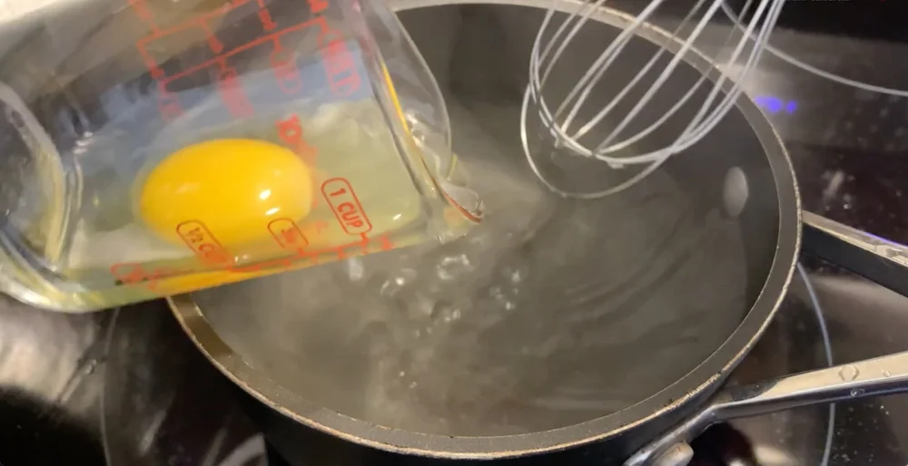 Mastering Poached Eggs: A Full Guide! — Cooking with Anadi