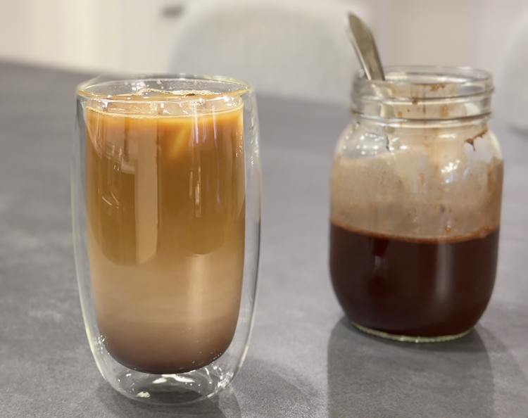 Quick & Easy Iced Chocolate Latte Recipe — Cooking with Anadi