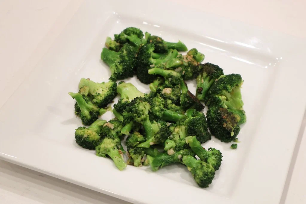 Quick Garlic Butter Broccoli Recipe — Cooking with Anadi