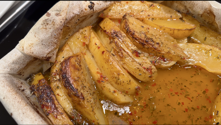 Easy Baked Greek Lemon Potatoes (Patates Lemonates) — Cooking with Anadi
