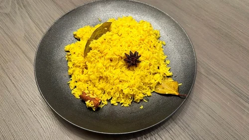 Easy Indian Turmeric Rice (Haldi Rice) — Cooking with Anadi