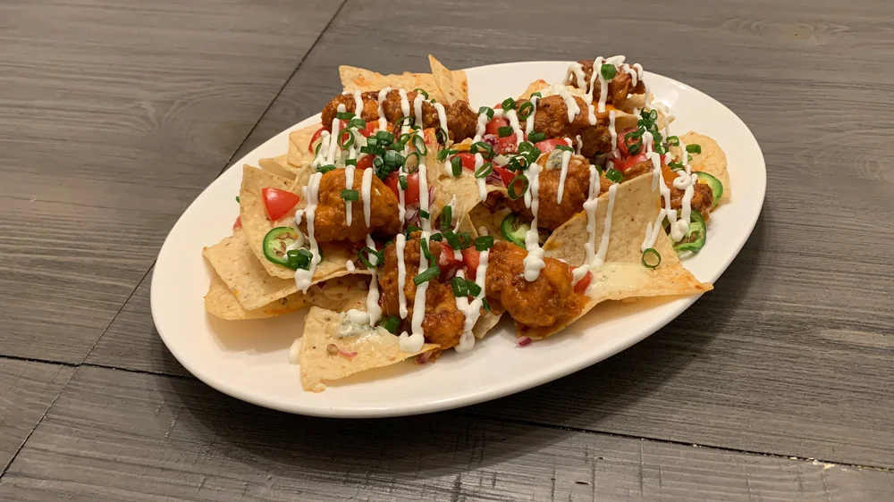 Buffalo Popcorn Chicken Nachos Recipe — Cooking with Anadi