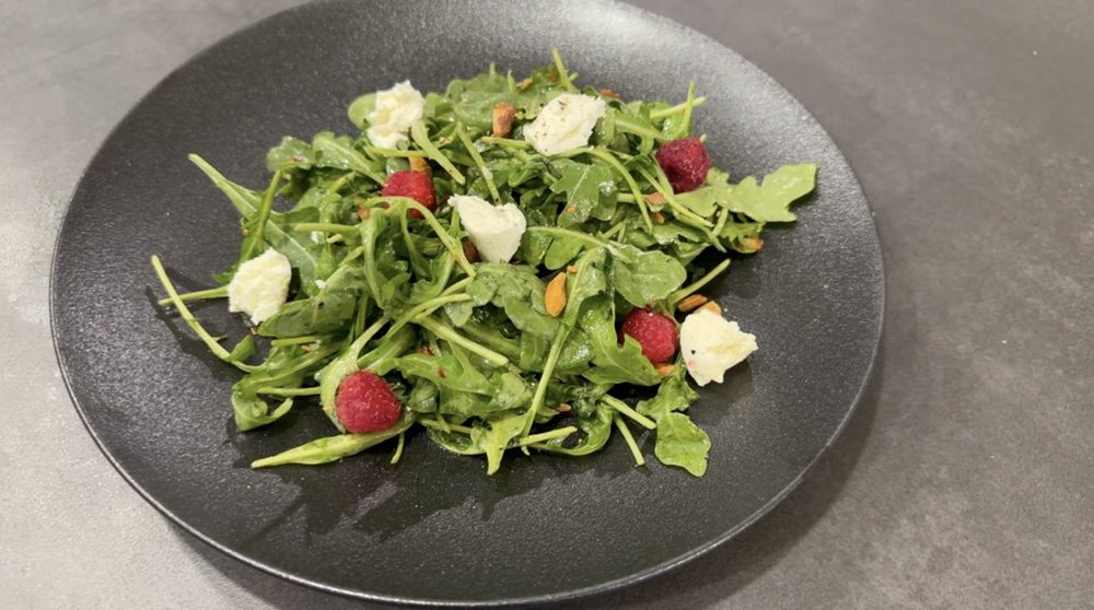 Arugula Goat Cheese Salad with Almonds — Cooking with Anadi