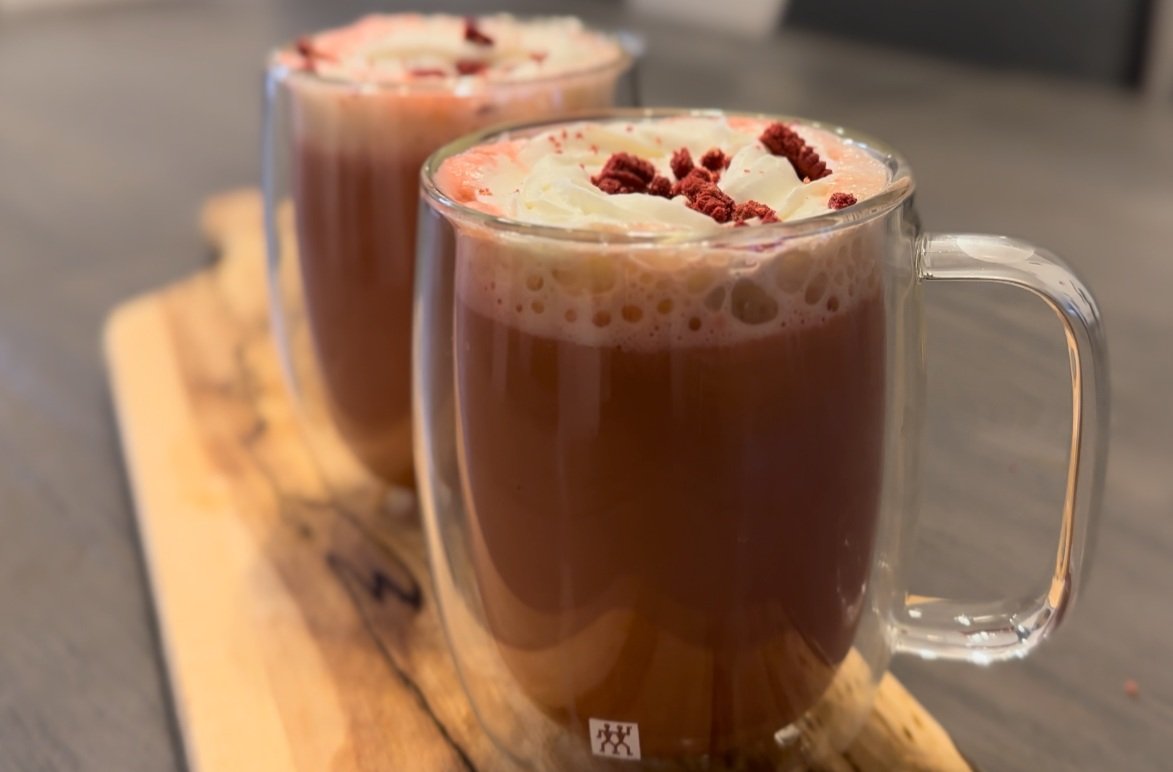 Easy Red Velvet Latte Recipe — Cooking with Anadi