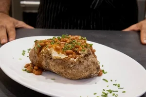 Easy and Classic Jacket Potato Recipe — Cooking with Anadi