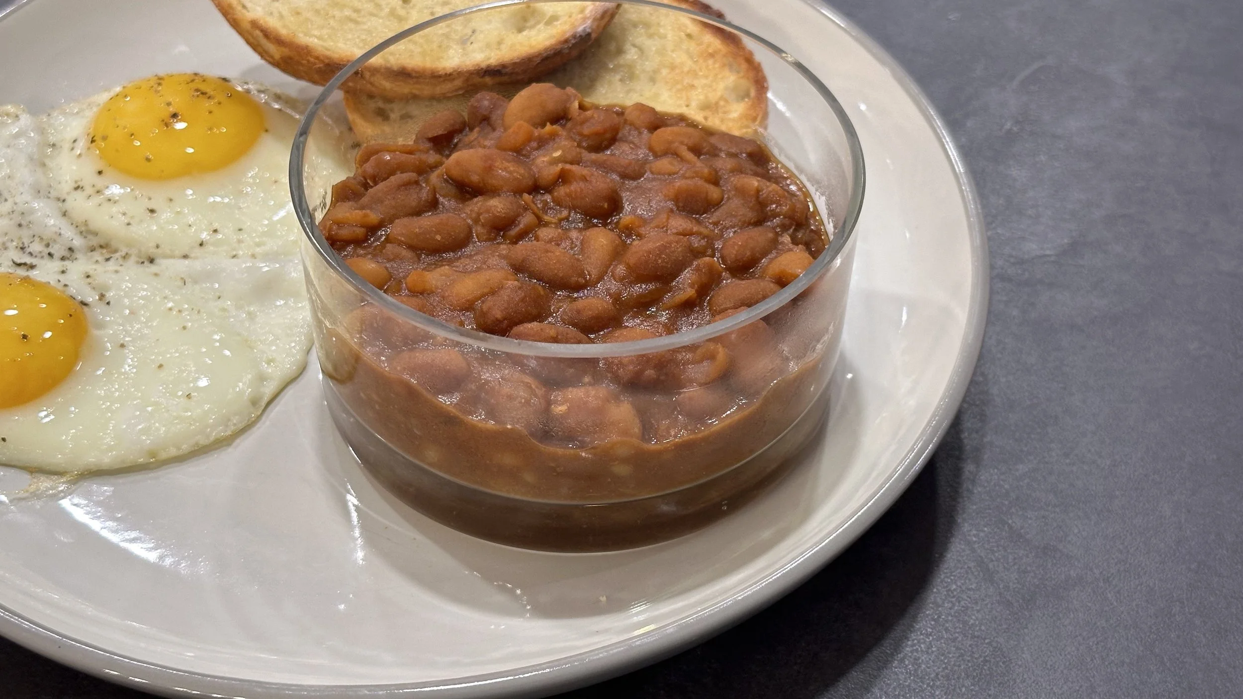 Easy Baked Beans From Scratch (Heinz Beans at Home!) — Cooking with Anadi
